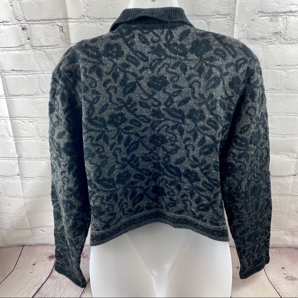 Casual Corner | Sweaters | Casual Corner Blackgrey Sweater | Poshmark